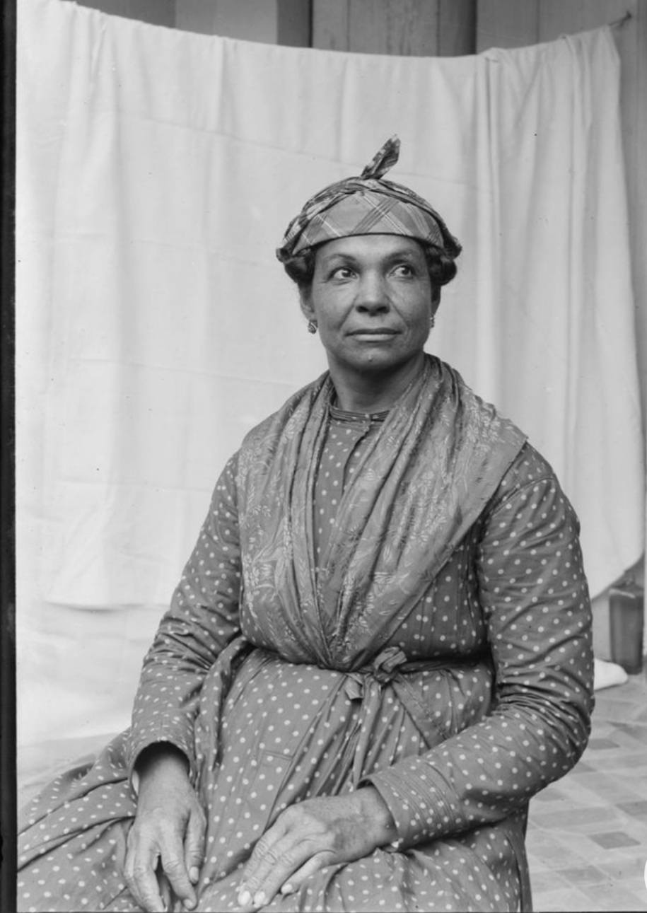 LE COSTUME CREOLE - Outremer Memory